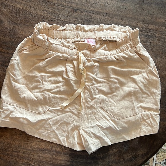 Pink Lily | Shorts | Pink Lily New Light Tan Shorts | Poshmark